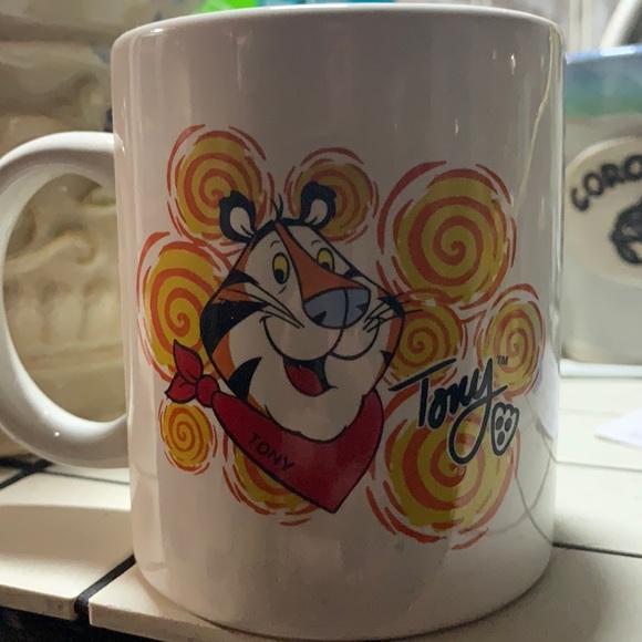 Kelloggs | Kitchen | Kelloggs Tony The Tiger Coffee Mug 202 | Poshmark